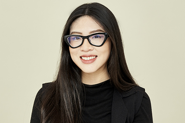 Thi Vuong